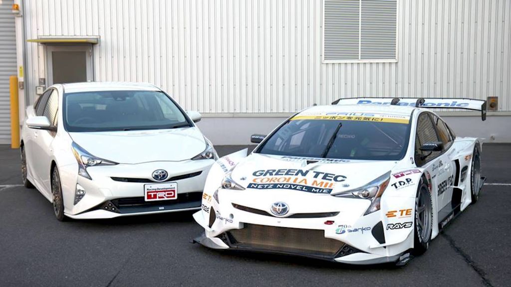 Toyota's 'Super GT' is still a Prius hybrid despite its V8 engine and ...
